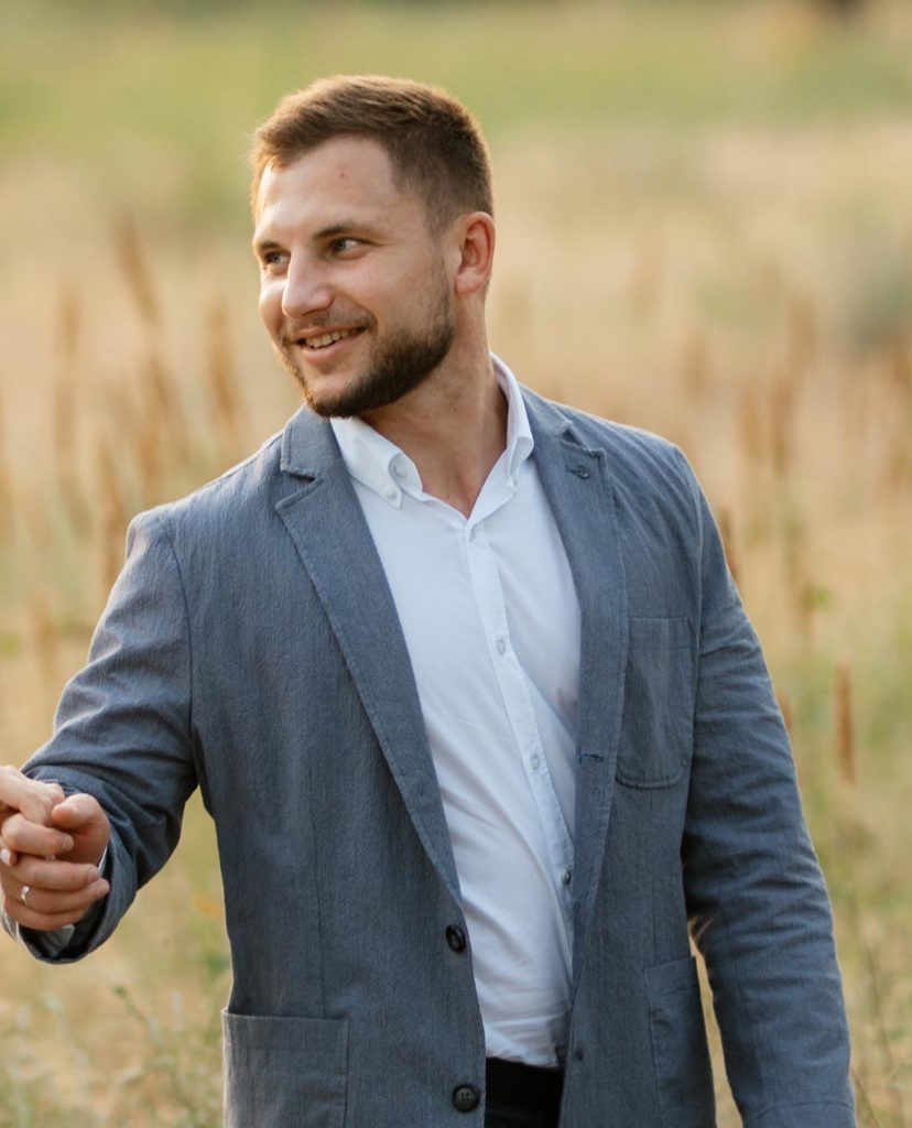 Our Story – Amelia & James